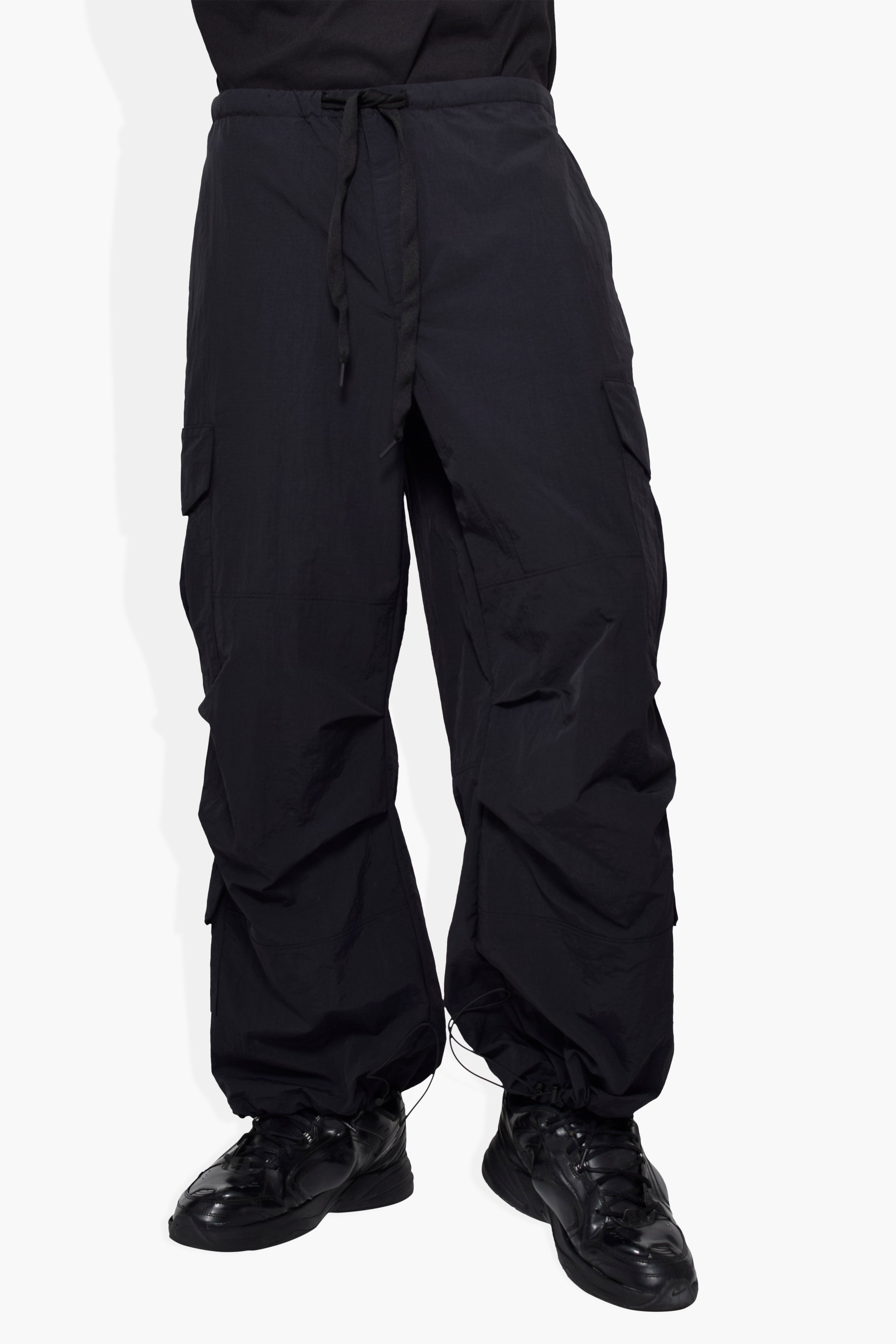 Alien Double Cargo Black – THE CELECT